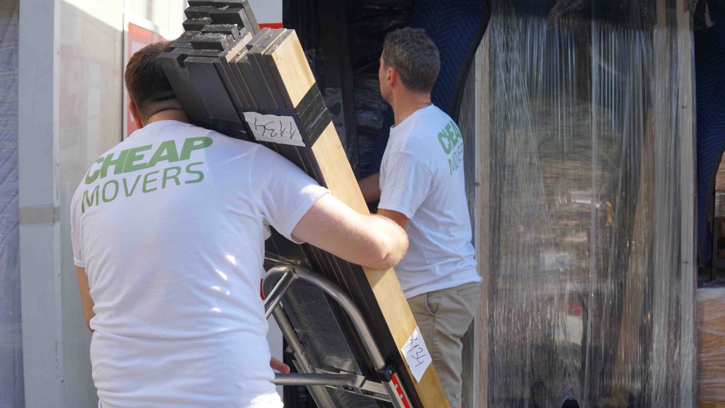 Moving A One-Bedroom Apartment Made Easy - Cheap Movers Los Angeles ...